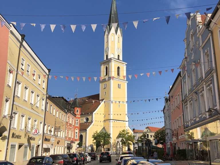 Vilshofen an der Donau Town Center - Cycle Routes and Map | Komoot