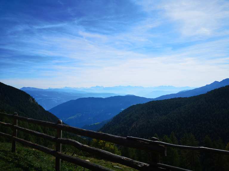 Falkomai Mountain Huts and Alpine Roses Trail (Alpenrosenweg ...