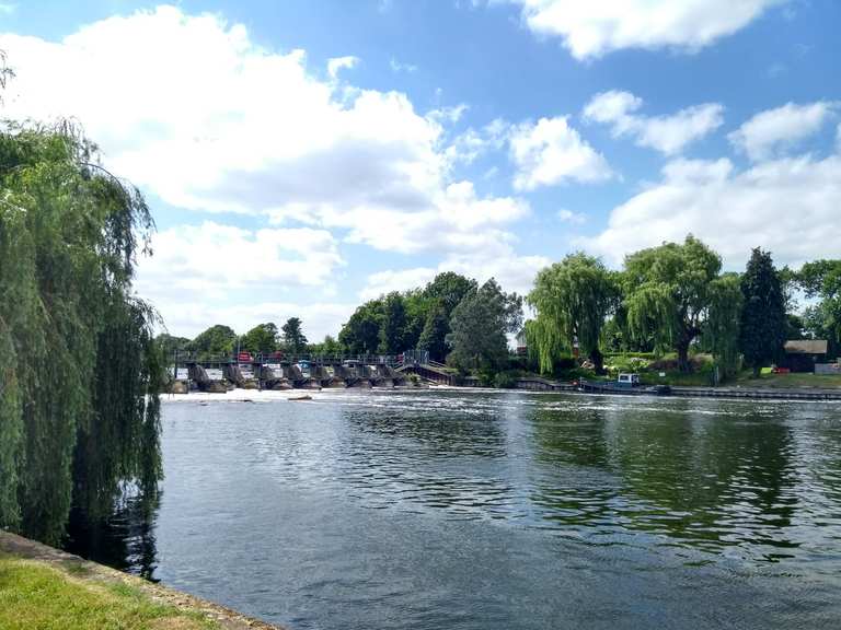 Boveney Lock Routes for Walking and Hiking | Komoot