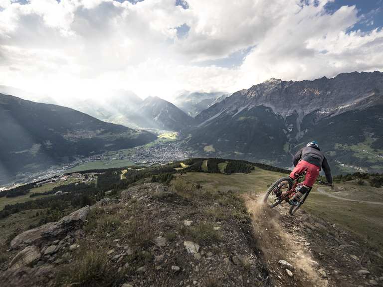 Bormio 3000 Trail - Freeride nach Santa Catarina Mountain Bike Trails & Tracks | Komoot
