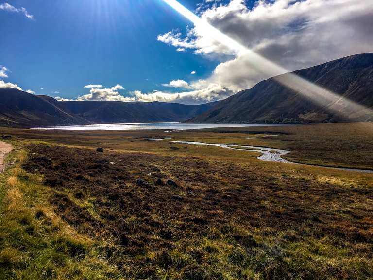 Loch Muick, Lochnagar & Meikle Pap loop from Spittal of Glenmuick ...