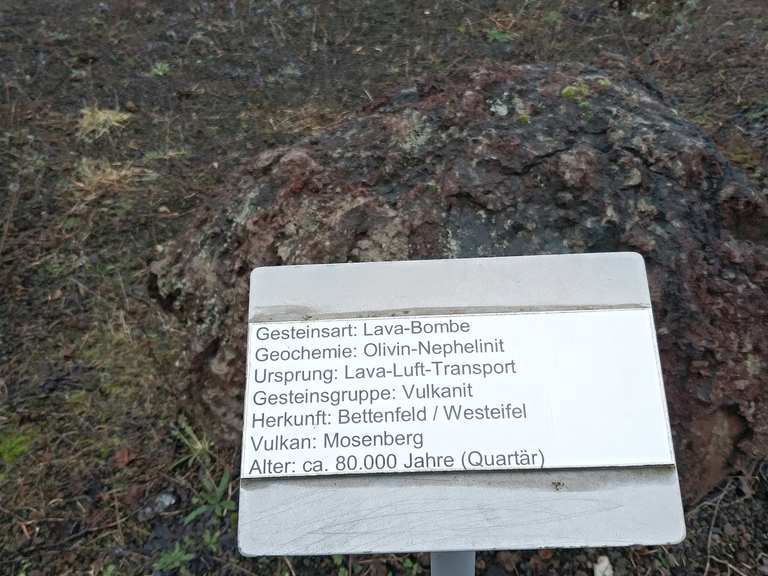 Vulkanerlebnispark Mosenberg bei Bettenfeld Routes for Walking and ...