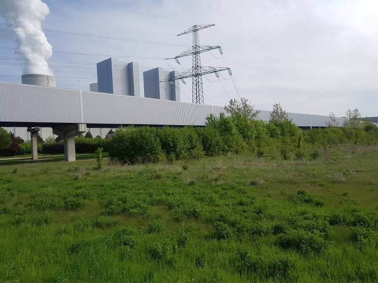 Lippendorf power station coal conveyor - Cycle Routes and Map | Komoot