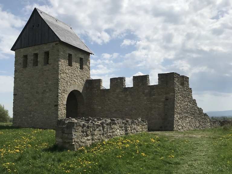 Kaiserpfalz Werla Routes for Walking and Hiking | Komoot