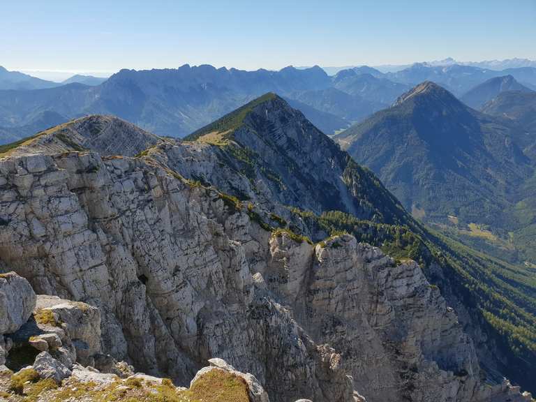 Hochobir: Wanderungen und Rundwege | komoot