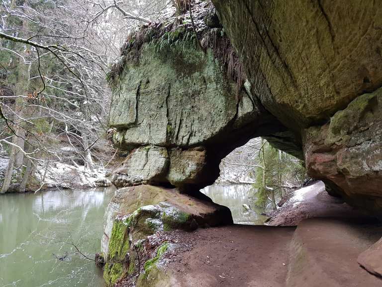Gustav-Adolf-Höhle - Itinéraires de rando et marche | Komoot