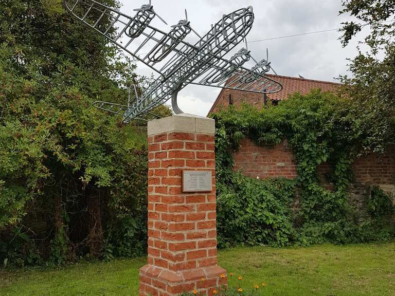 Tockwith Air Crash Memorial Routes for Walking and Hiking | Komoot