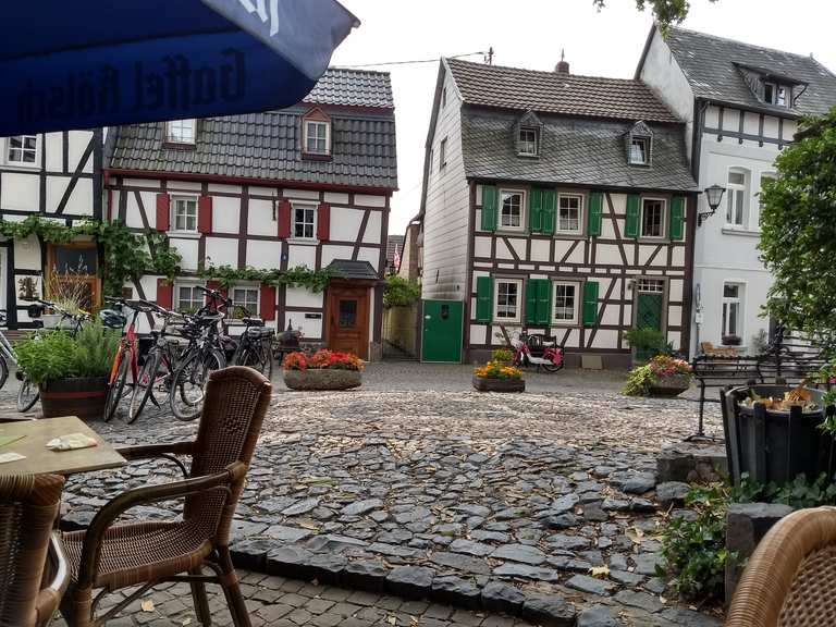 Historischer Ortskern von Erpel am Rhein : Radtouren und Radwege | komoot