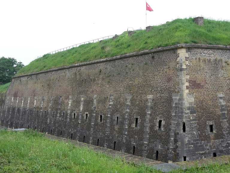 Fort Sint Pieter Routes for Walking and Hiking | Komoot