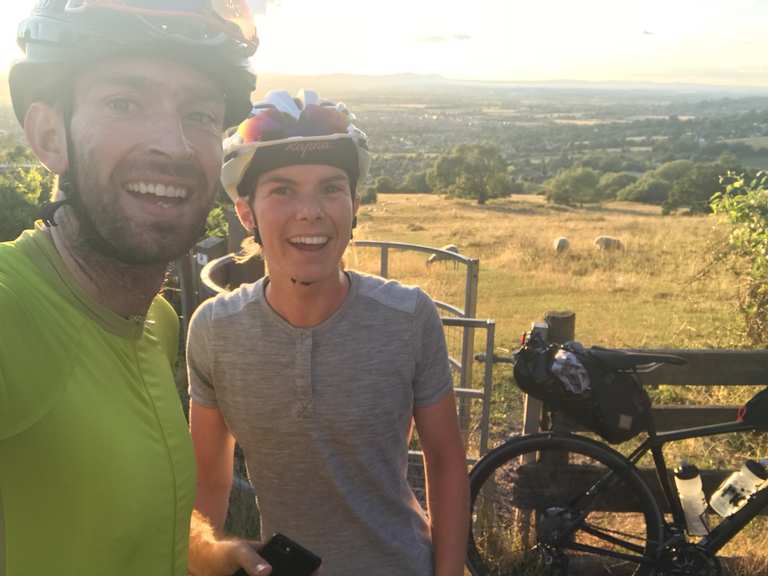 Cleeve hill Road Cycle Routes and Map | Komoot