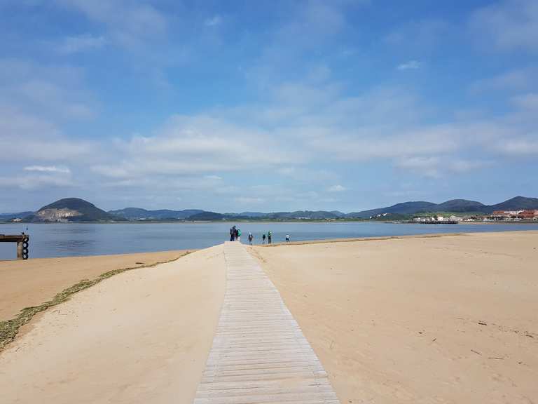Boat across the Ría de Treto – Hiking & Cycling Routes | Komoot