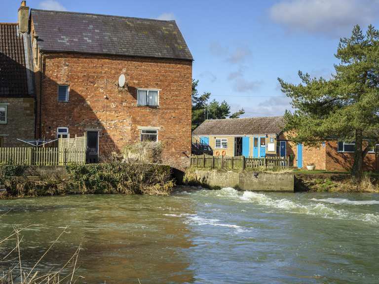 Cogenhoe Village Routes for Walking and Hiking | Komoot