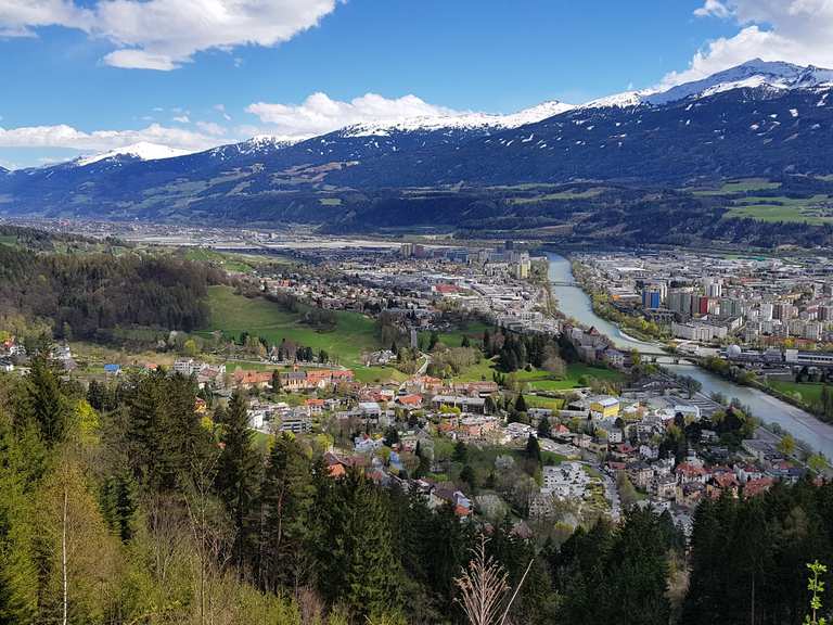 Hungerburg Aussicht über Innsbruck: Wanderungen und Rundwege | komoot