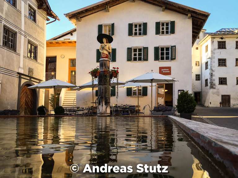 Dorfplatz Valendas: Wanderungen und Rundwege | komoot