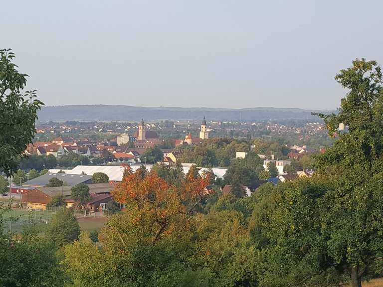 Villa und Vogelpark auf dem Kreckelberg bei Crailsheim: Wanderungen und ...