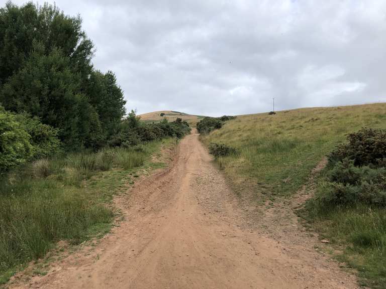 Flotterstone Inn to Pentland Hills Easy Loop | Mountainbike-Tour | Komoot