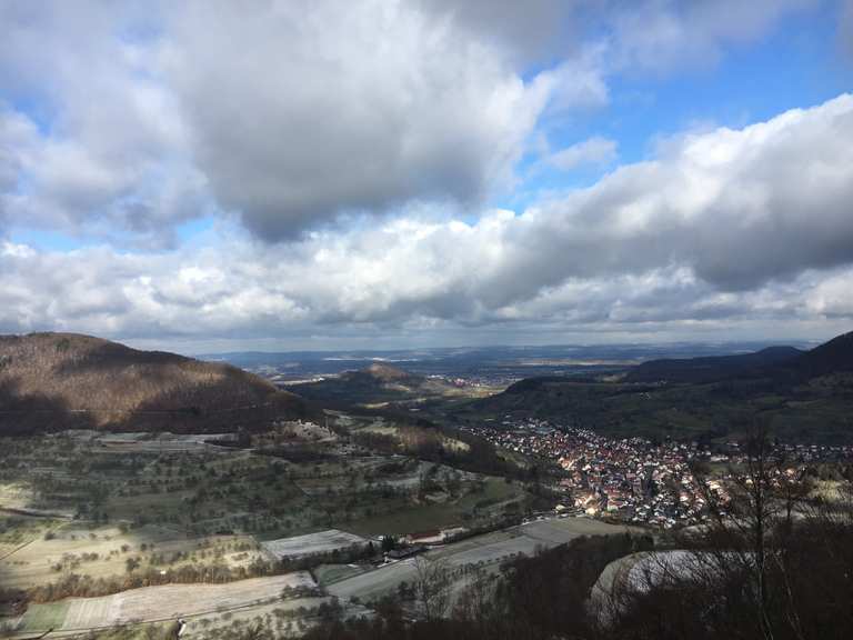 Neidlinger Wasserfall – Talblick nach Neidlingen Runde von Neidlingen ...