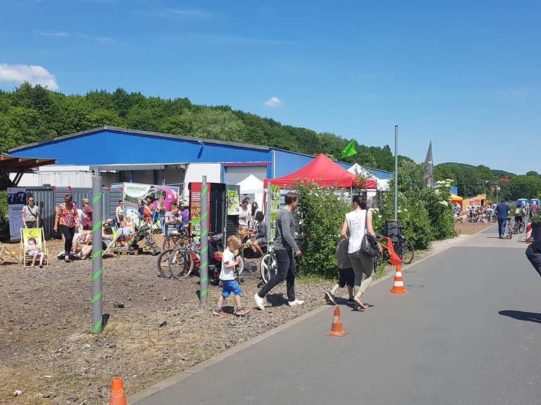Mirker Bahnhof – „Utopiastadt“ & Café : Radtouren und Radwege | komoot