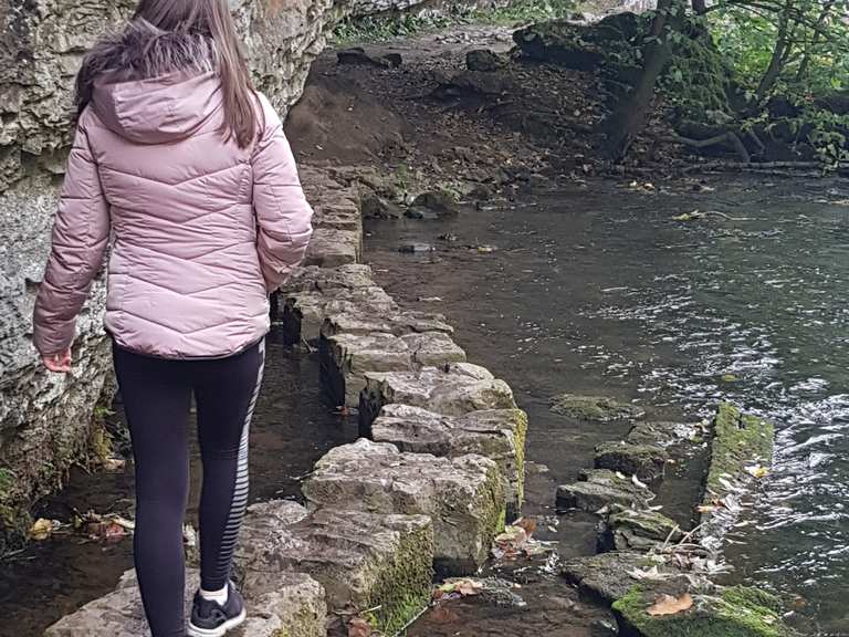 Cheedale stepping stones Routes for Walking and Hiking | Komoot