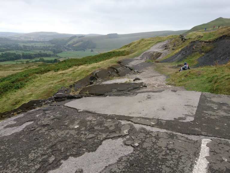 Collapsed Road Routes for Walking and Hiking | Komoot