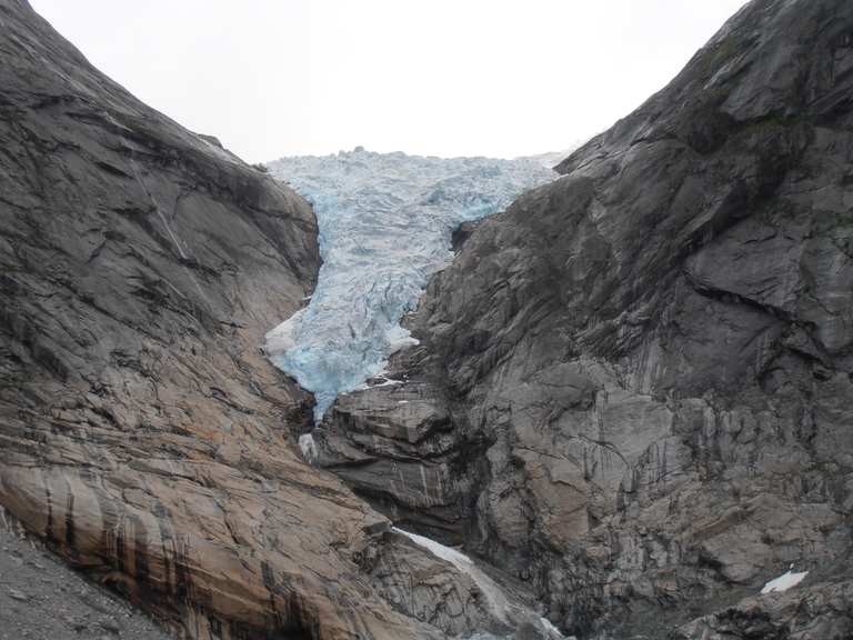 Briksdalsbreen (Briksdal glacier) Routes for Walking and Hiking | Komoot