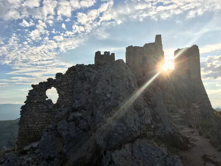Il Castello di Rocca Calascio Routes for Walking and Hiking | Komoot