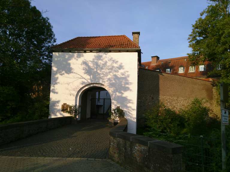 Burg Angermund : Radtouren und Radwege | komoot