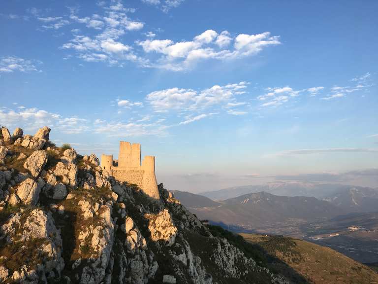 Il Castello di Rocca Calascio Routes for Walking and Hiking | Komoot