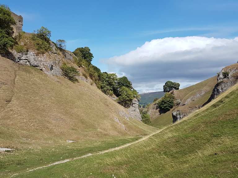 Cave Dale Routes for Walking and Hiking | Komoot