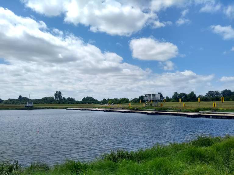 Dorney Lake Routes for Walking and Hiking | Komoot