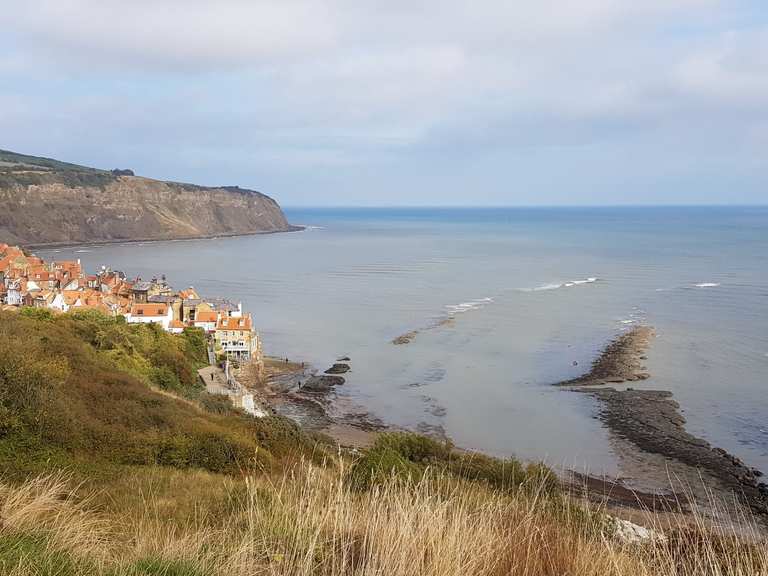 Whitby & Robin Hoods Bay loop | hike | Komoot