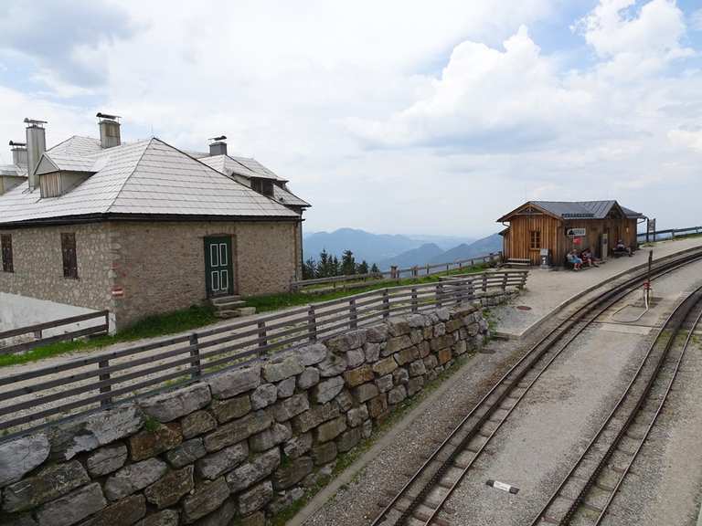 Schafbergalm – Station der Bergbahn Routes for Walking and Hiking | Komoot