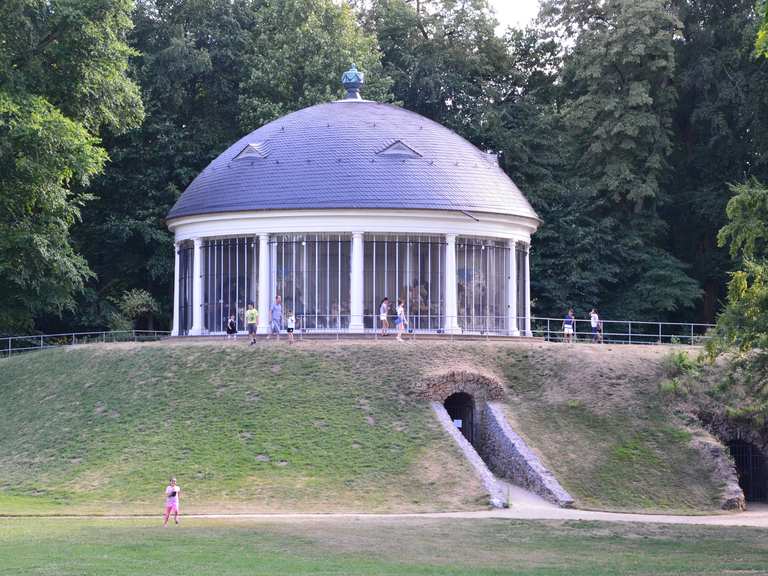 Historisches Karussell Hanau - Wilhelmsbad Routes for Walking and ...