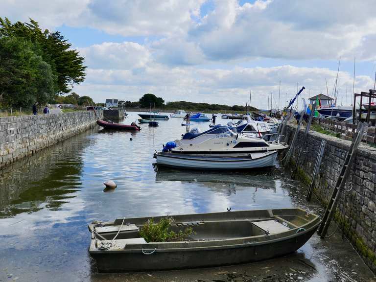Keyhaven Harbour Routes for Walking and Hiking | Komoot