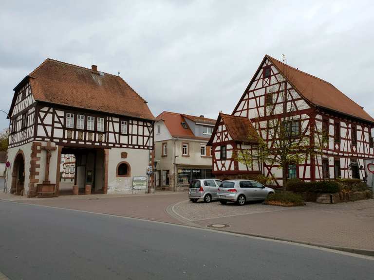 Alte Rathaus (1717)+Zollhaus (1707)- Lengfeld/Odw.🚴‍♂️ Road Cycle ...