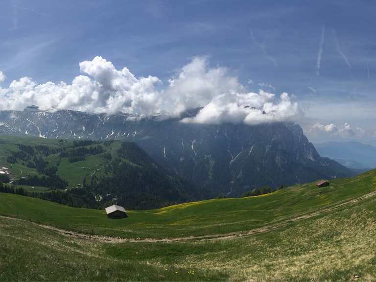 Seiser Alm Bahn Bergstation: Wanderungen und Rundwege | komoot