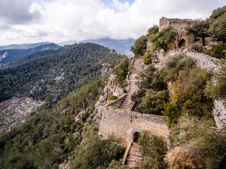Alaró Castle Routes for Walking and Hiking | Komoot