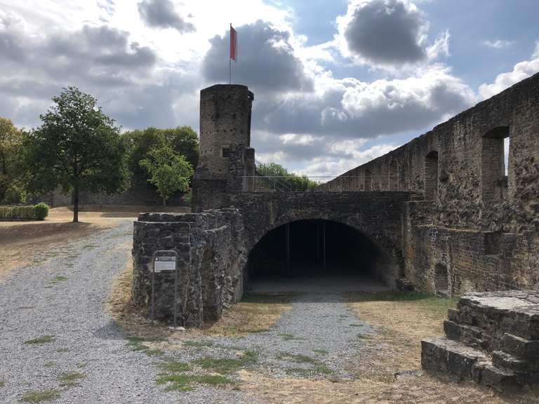 Burgruine Forchtenberg: Wanderungen und Rundwege | komoot