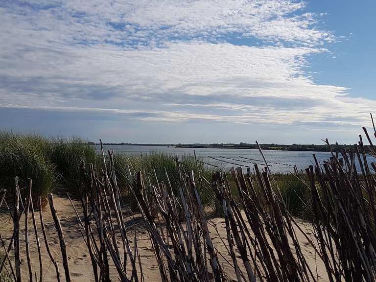 Brouwersdam Cycle Routes and Map | Komoot