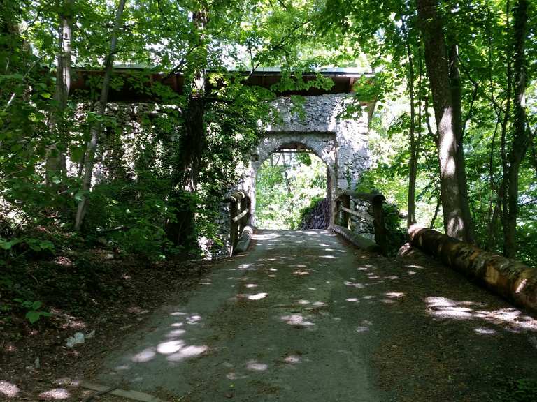 Schloss Glopper: Wanderungen und Rundwege | komoot