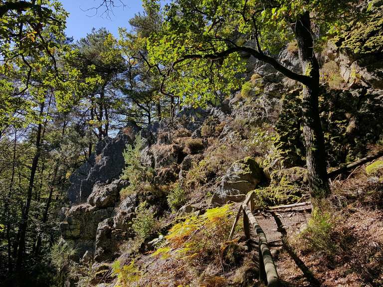 Cascade des Nutons Routes for Walking and Hiking | Komoot