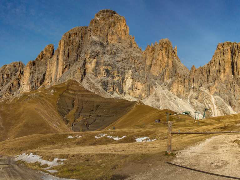 View of Sassolungo and Sassopiatto Routes for Walking and Hiking | Komoot