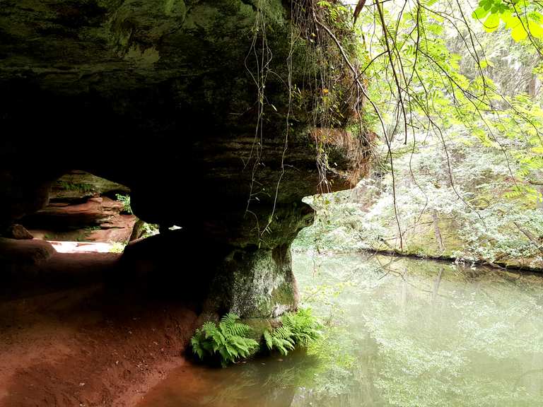 Gustav-Adolf-Höhle - Itinéraires de rando et marche | Komoot