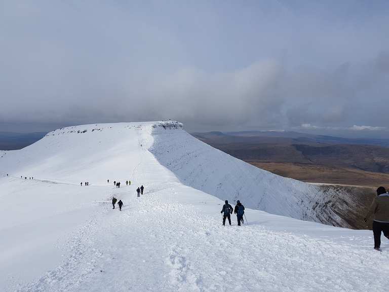 Pen y Fan Routes for Walking and Hiking | Komoot