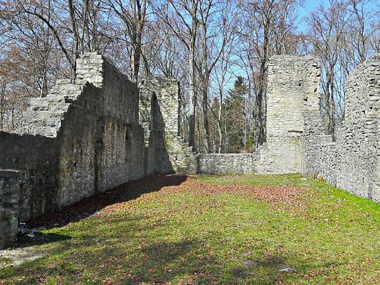 Burgruine Hohenmelchingen: Wanderungen und Rundwege | komoot