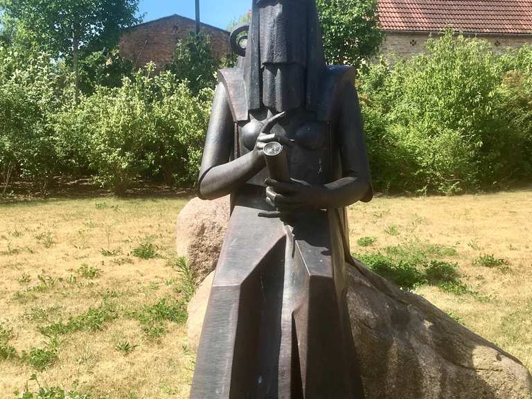 Norns (Germanic goddesses of fate) Routes for Walking and Hiking | Komoot