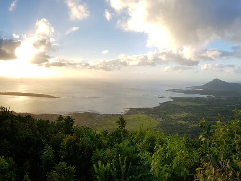 Piton Canot Routes for Walking and Hiking | Komoot