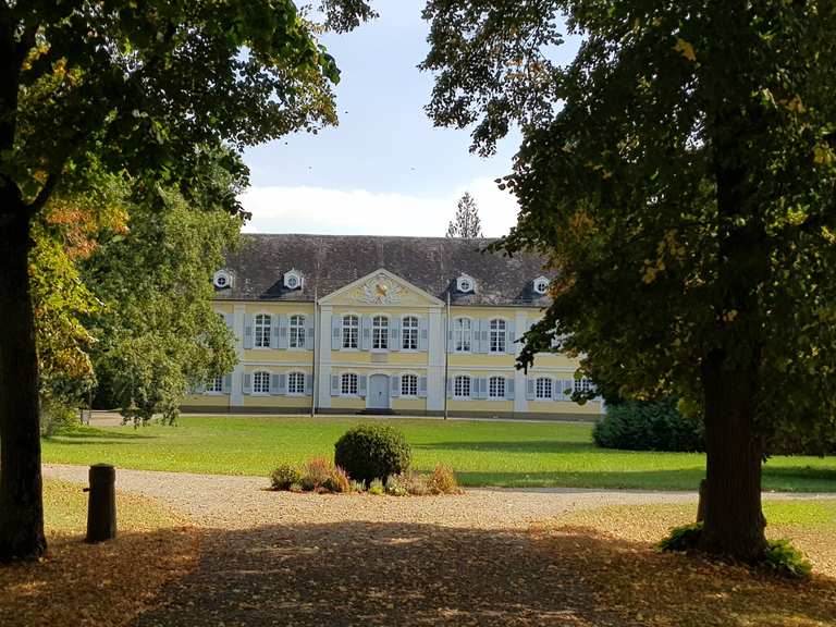 Schloss Stutensee - Itinéraires de rando et marche | Komoot