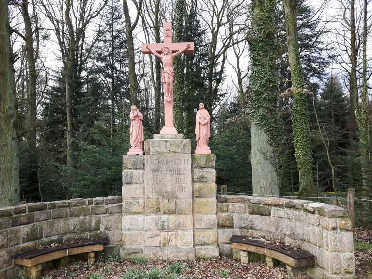 Liebfrauenberg Bad Bergzabern - Itinéraires de rando et marche | Komoot