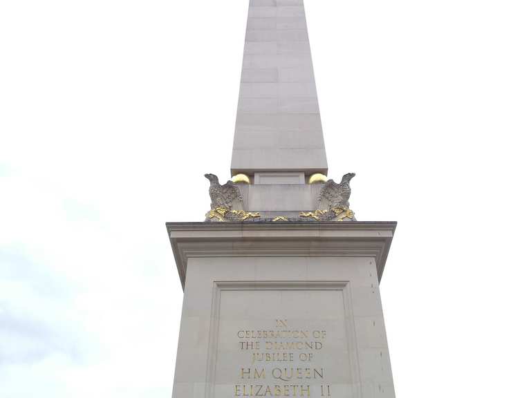 Tusmore Park Obelisk Routes for Walking and Hiking | Komoot